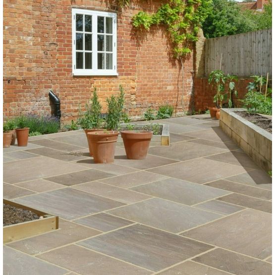 Sandstone Paving - Autumn Brown from £13.67